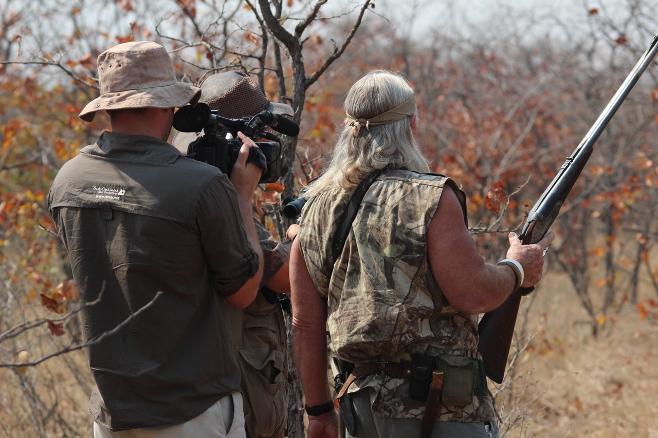 John Sharp Safaris - AHG